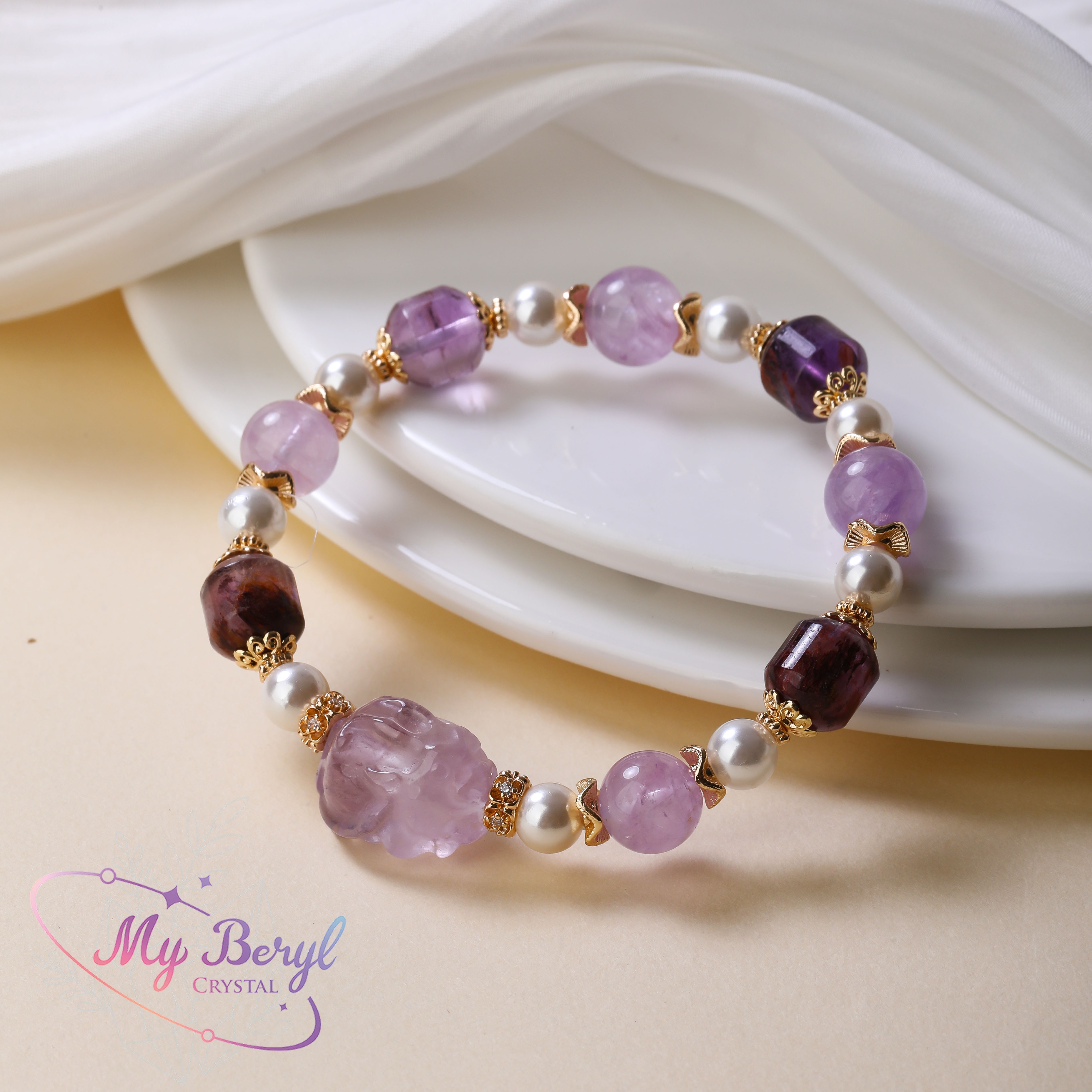 【My Beryl 水晶】薰衣草紫水晶貔貅 × 薰衣草紫水晶 × 紫幽靈水晶 × 貝珠｜守護能量手鍊 | LINE 禮物