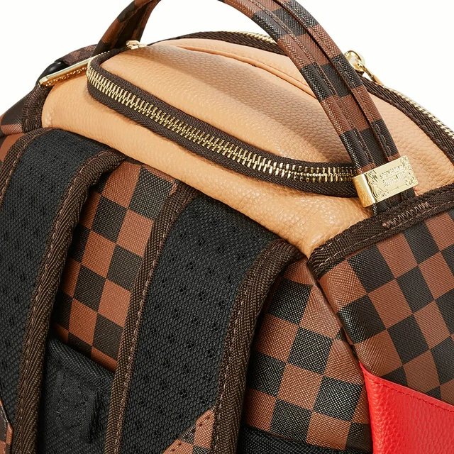 【SPRAYGROUND】RACEWAY HENNY WING 方格海尼之翼鯊魚後背包(棕色) | LINE 禮物
