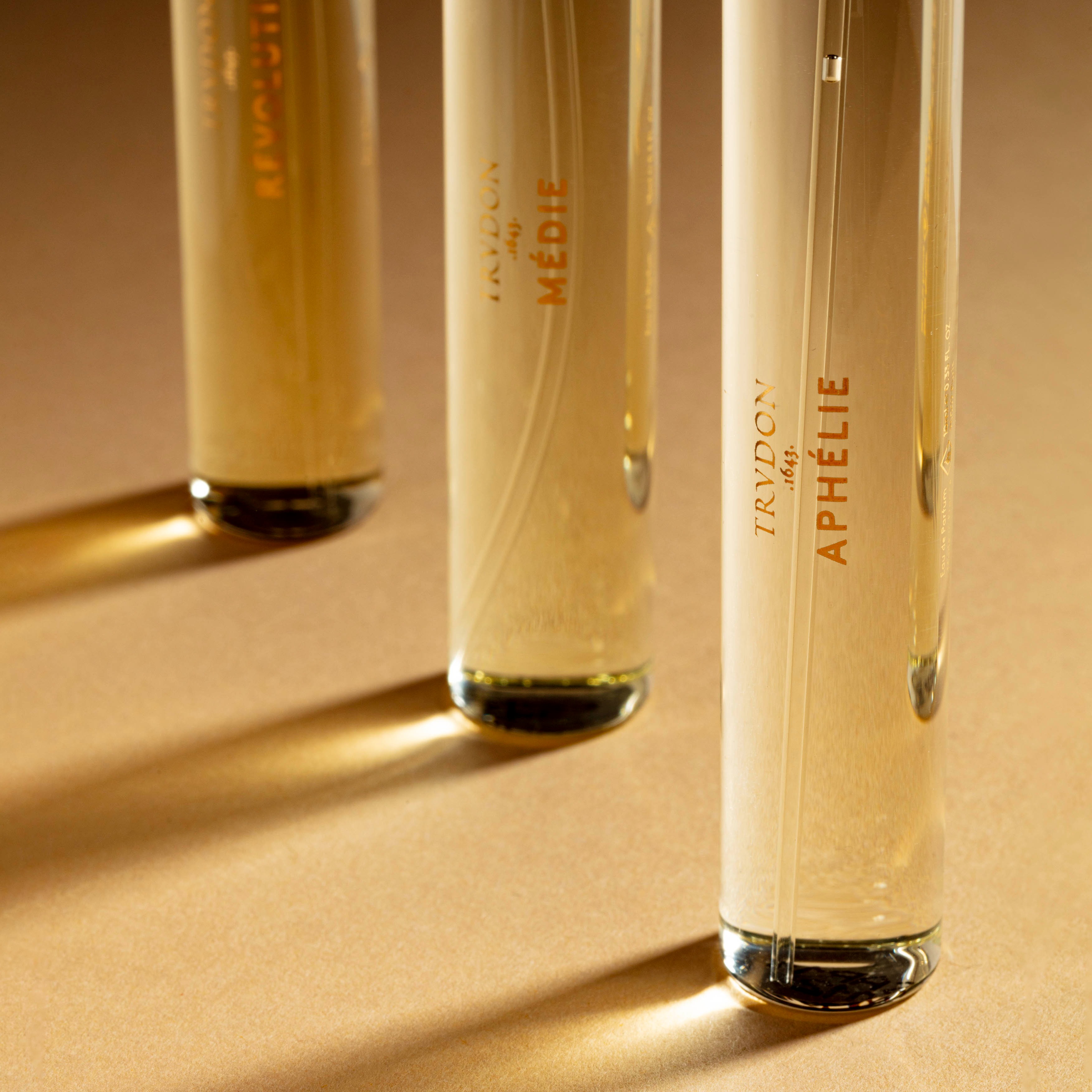 【Trudon】法國皇室御用 Aphélie 亞菲麗 旅行香水15ml|生日禮物 官方推薦 送禮首選 附品牌紙袋 | LINE 禮物