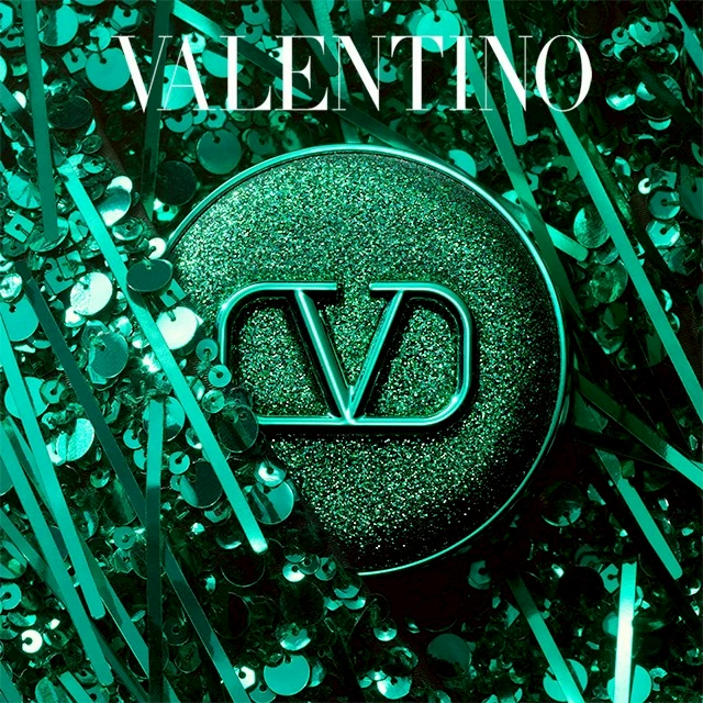 刻字💚【VALENTINO】高訂輕透氣墊粉餅 怪美綠+氣墊包 | LINE 禮物